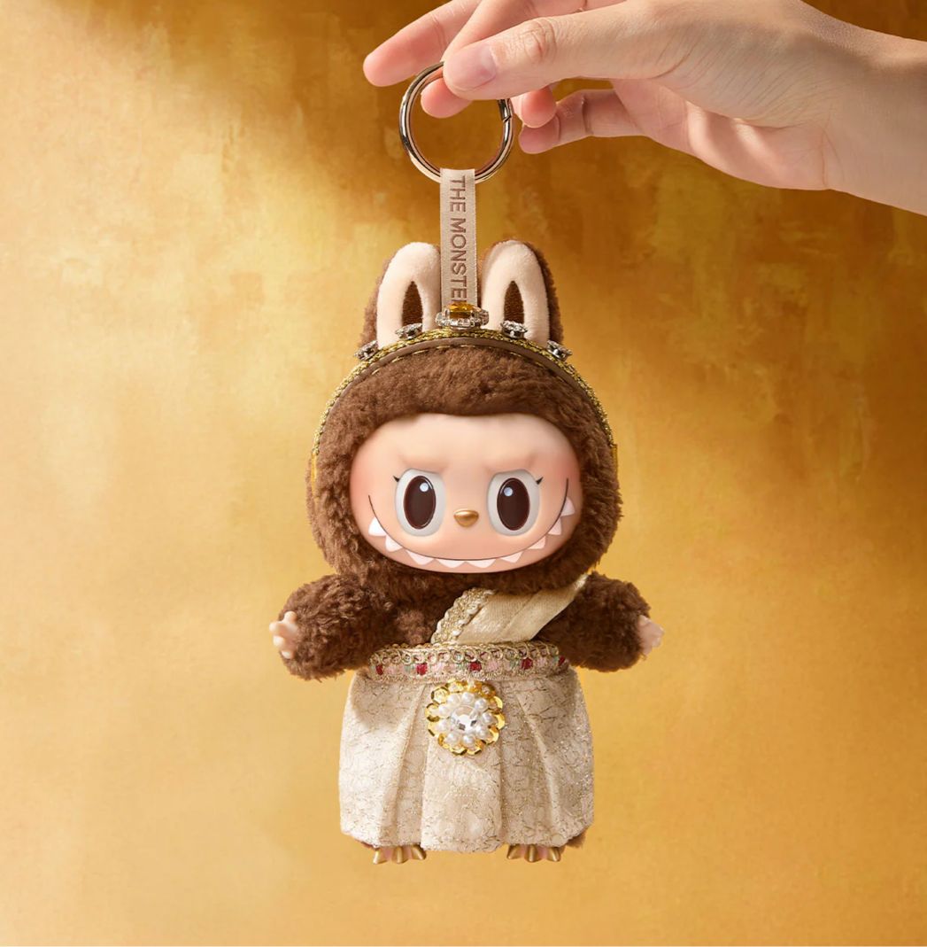 Labubu Royal Gold Plush – Golden Traditional Princess Dress Labubu Doll ...